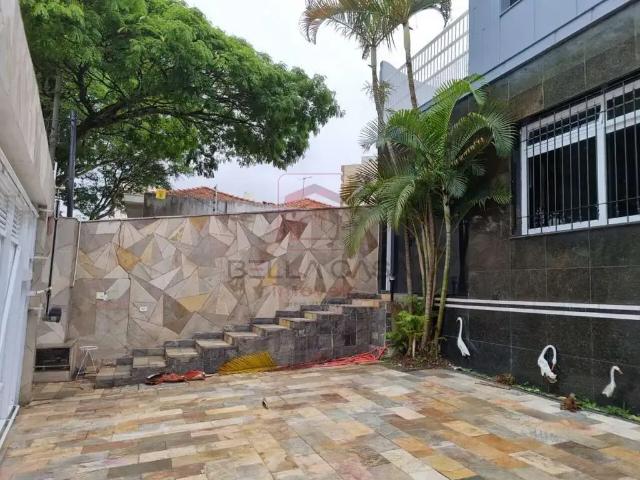 Casa / Sobrado para Locação em São Paulo/SP Jardim Avelino 4 Quartos
