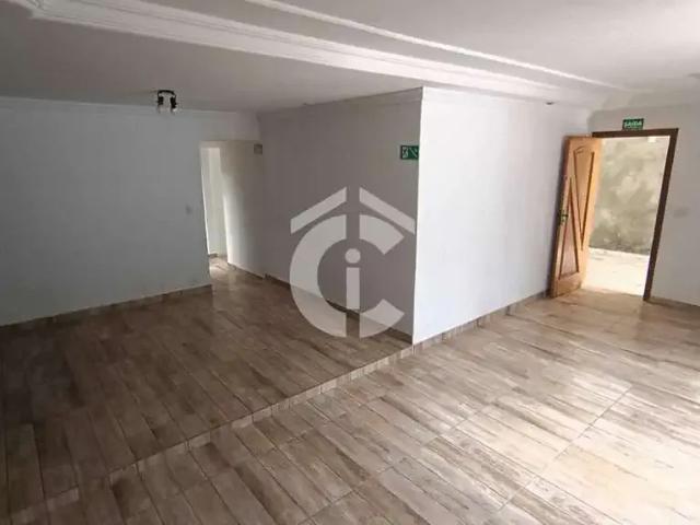 Casa / Sobrado para Locação em São Paulo/SP Jardim Avelino 4 Quartos