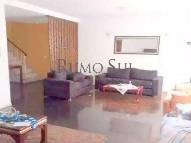 Casa / Sobrado para Locação em São Paulo/SP Jardim Aeroporto 4 Quartos