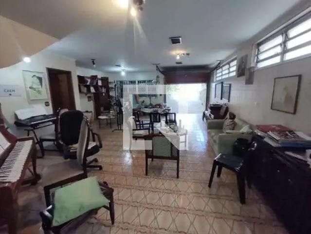 Casa / Sobrado para Locação em São Paulo/SP Jardim Anália Franco 3 Quartos