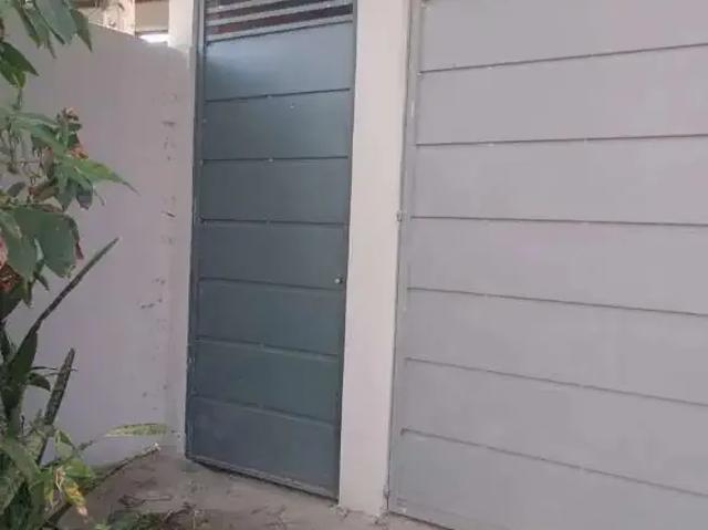 Casa / Sobrado para Locação em São Paulo/SP Jardim Ângela Zona Sul 1 Quartos