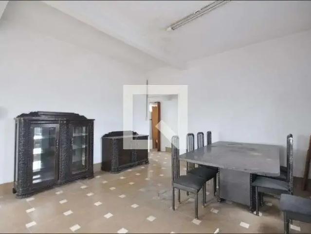 Casa / Sobrado para Locação em São Paulo/SP Jardim Brasil 4 Quartos