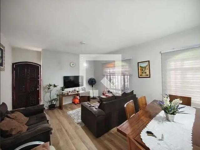 Casa / Sobrado para Locação em São Paulo/SP Jardim Brasil 3 Quartos