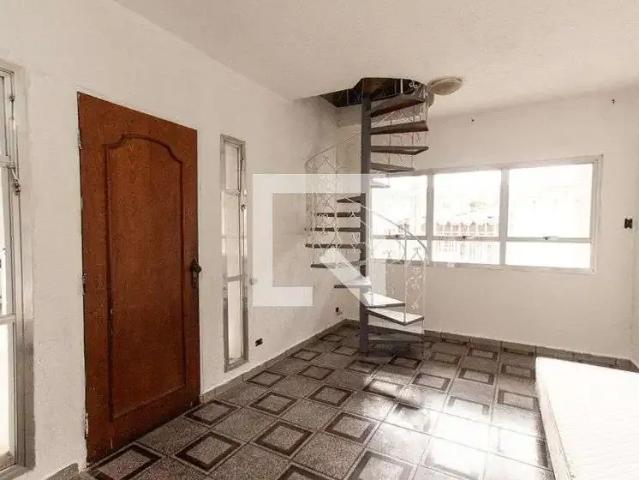 Casa / Sobrado para Locação em São Paulo/SP Jardim Brasil 3 Quartos