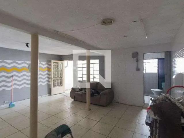 Casa / Sobrado para Locação em São Paulo/SP Jardim Brasil 3 Quartos