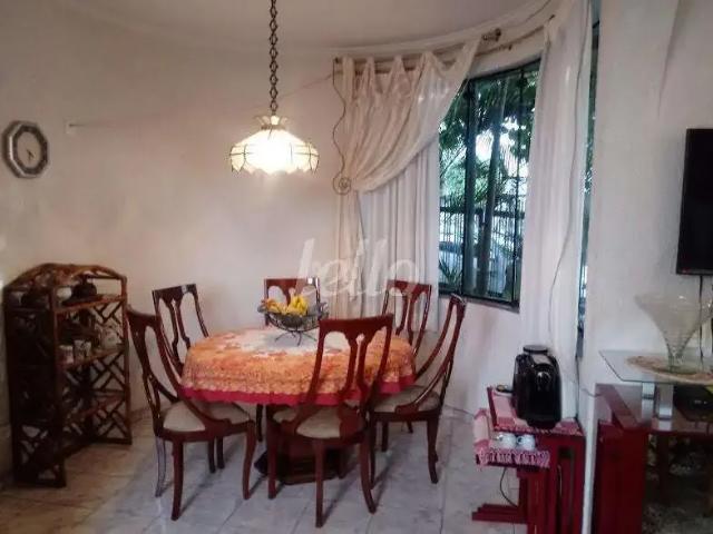 Casa / Sobrado para Locação em São Paulo/SP Jardim da Glória 5 Quartos