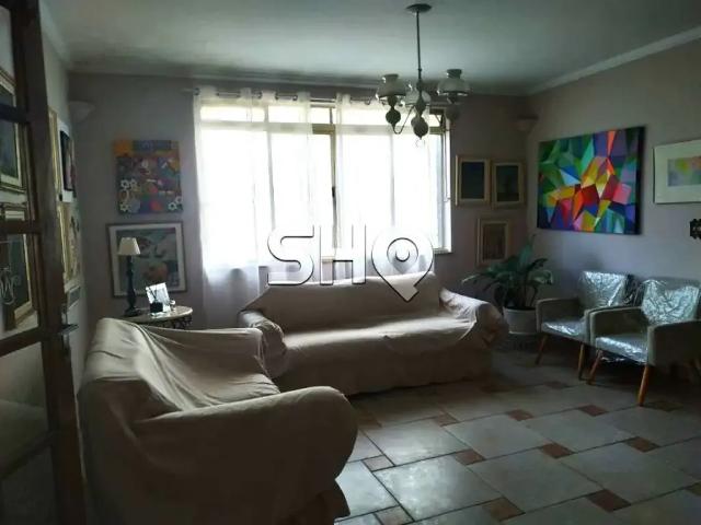 Casa / Sobrado para Locação em São Paulo/SP Jardim da Glória 3 Quartos