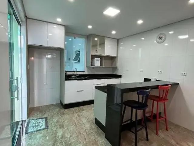 Casa / Sobrado para Locação em São Paulo/SP Jardim da Glória 3 Quartos