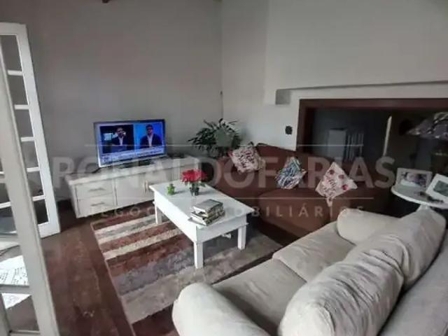Casa / Sobrado para Locação em São Paulo/SP Jardim das Camélias Zona Sul 3 Quartos