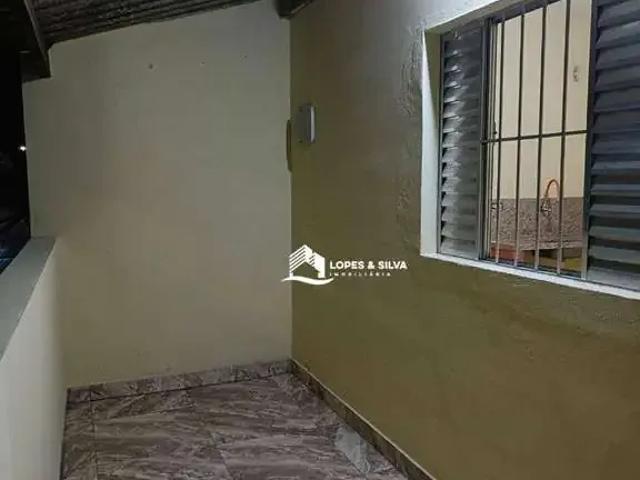 Casa / Sobrado para Locação em São Paulo/SP Jardim das Fontes 2 Quartos