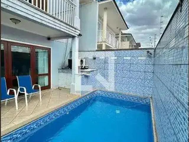 Casa / Sobrado para Locação em São Paulo/SP Jardim Daysy 4 Quartos