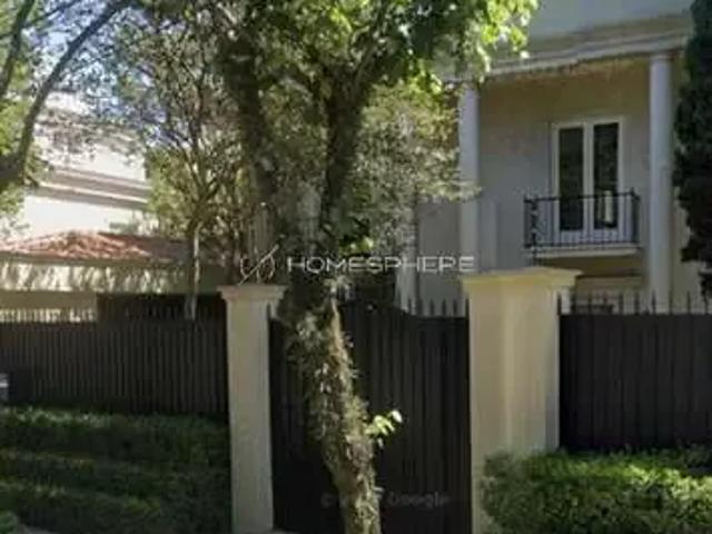 Casa / Sobrado para Locação em São Paulo/SP Jardim Europa 3 Quartos