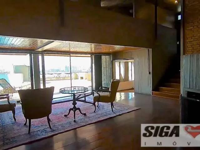 Casa / Sobrado para Locação em São Paulo/SP Jardim Guedala 6 Quartos
