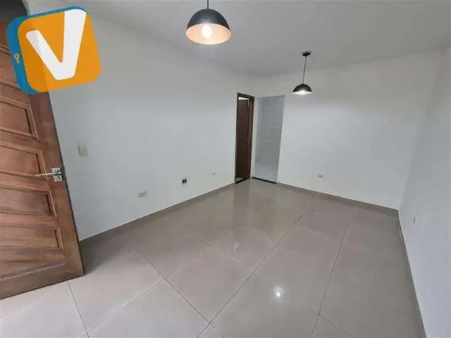 Casa / Sobrado para Locação em São Paulo/SP Jardim Imperador Zona Leste 2 Quartos