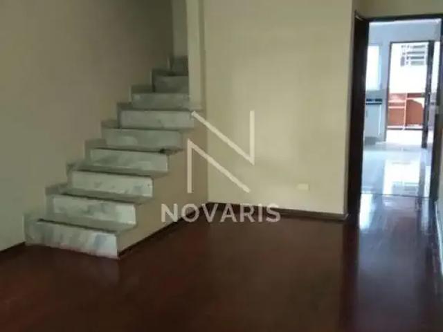 Casa / Sobrado para Locação em São Paulo/SP Jardim Juá 3 Quartos
