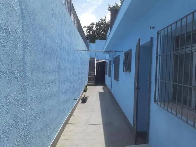 Casa / Sobrado para Locação em São Paulo/SP Jardim Jaú Zona Leste 3 Quartos