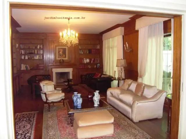 Casa / Sobrado para Locação em São Paulo/SP Jardim Luzitânia 7 Quartos