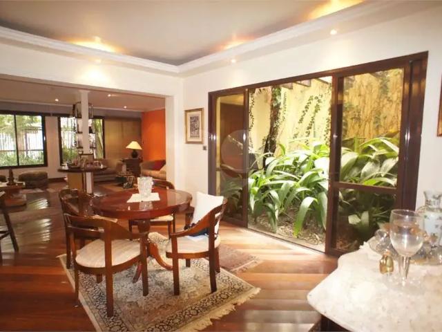 Casa / Sobrado para Locação em São Paulo/SP Jardim Luzitânia 3 Quartos