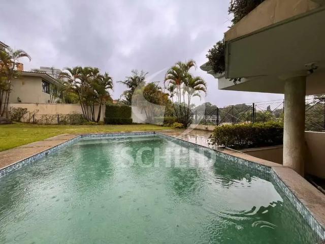 Casa / Sobrado para Locação em São Paulo/SP Jardim Leonor 4 Quartos