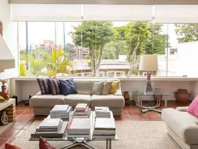 Casa / Sobrado para Locação em São Paulo/SP Jardim Leonor 4 Quartos
