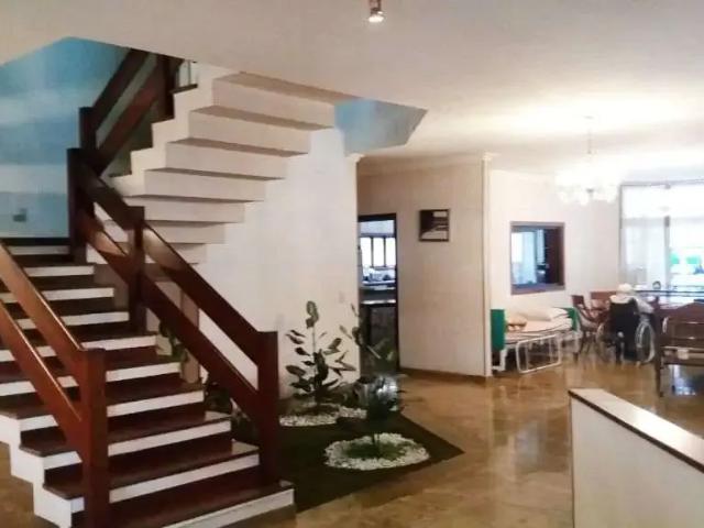 Casa / Sobrado para Locação em São Paulo/SP Jardim Paulista 6 Quartos