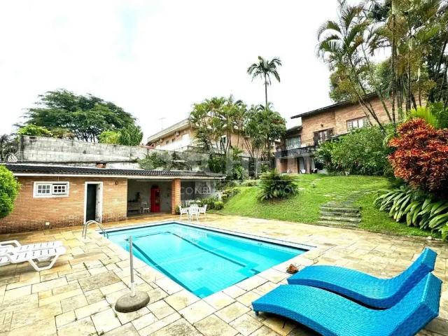 Casa / Sobrado para Locação em São Paulo/SP Jardim Prudência 5 Quartos