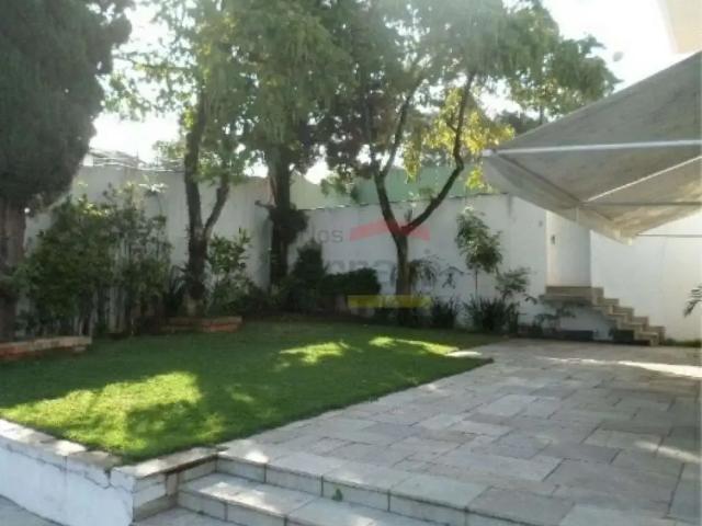 Casa / Sobrado para Locação em São Paulo/SP Jardim São Bento 4 Quartos