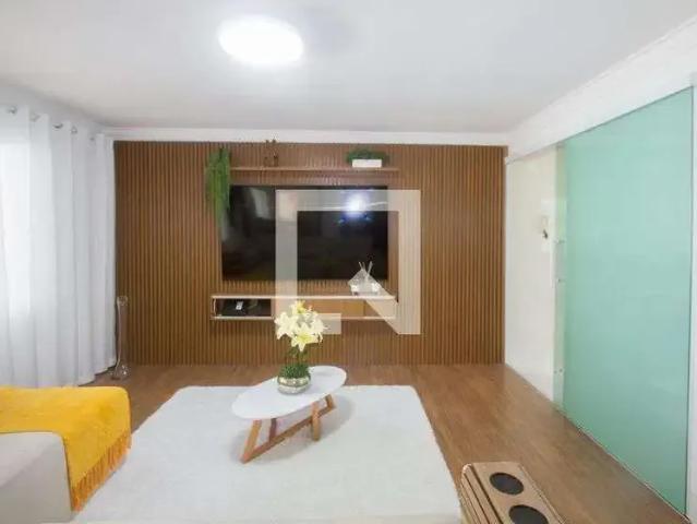 Casa / Sobrado para Locação em São Paulo/SP Jardim São Luís 3 Quartos