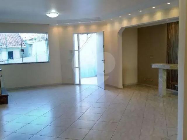 Casa / Sobrado para Locação em São Paulo/SP Jardim São Paulo Zona Norte 3 Quartos