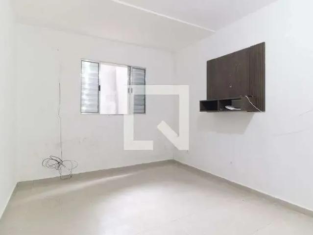 Casa / Sobrado para Locação em São Paulo/SP Jardim Santa Emília 1 Quartos