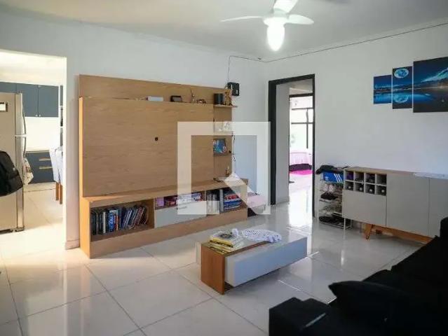 Casa / Sobrado para Locação em São Paulo/SP Jardim Santa Emília 2 Quartos