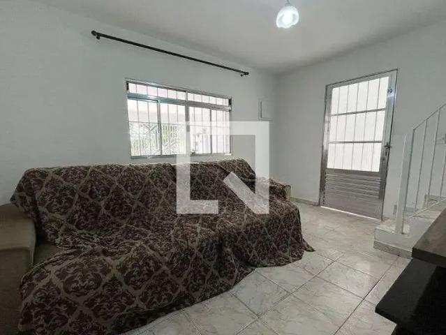 Casa / Sobrado para Locação em São Paulo/SP Jardim Santa Terezinha 3 Quartos