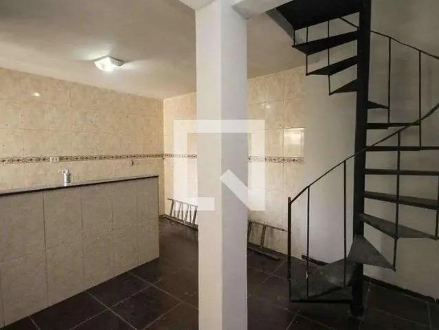 Casa / Sobrado para Locação em São Paulo/SP Jardim Teresa 2 Quartos