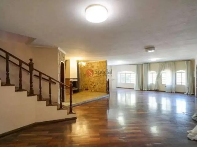Casa / Sobrado para Locação em São Paulo/SP Jardim Têxtil 4 Quartos