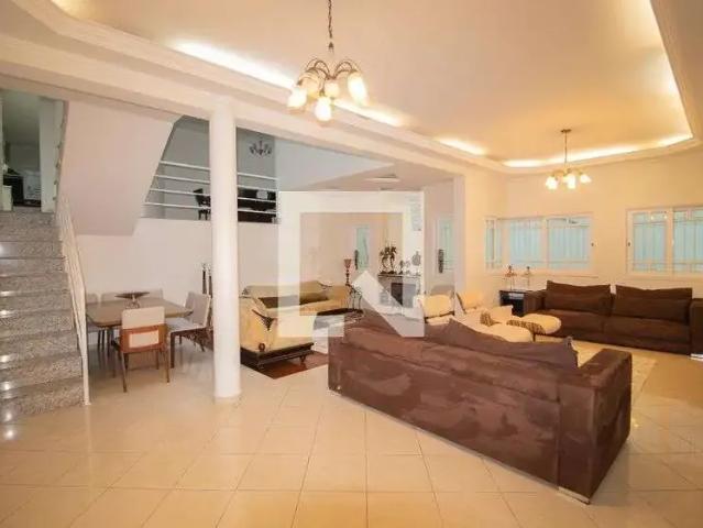 Casa / Sobrado para Locação em São Paulo/SP Jardim Virgínia Bianca 5 Quartos