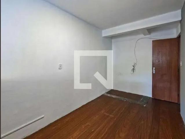 Casa / Sobrado para Locação em São Paulo/SP Jardim Vivan 2 Quartos
