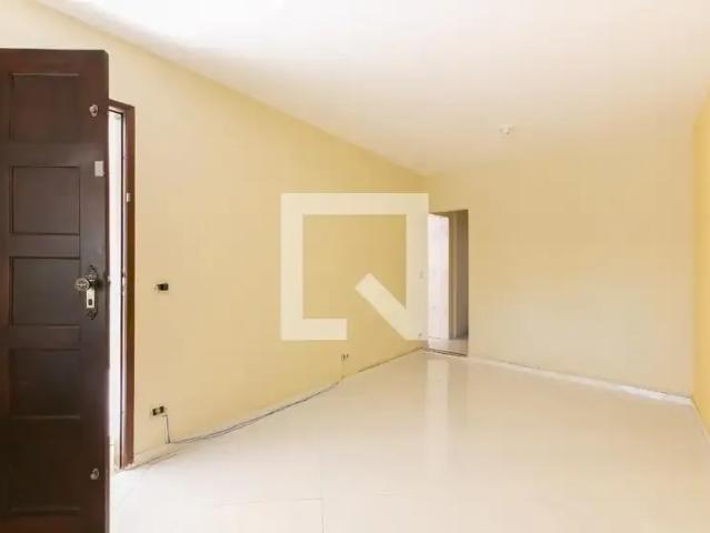 Casa / Sobrado para Locação em São Paulo/SP Lajeado 2 Quartos