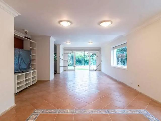 Casa / Sobrado para Locação em São Paulo/SP Lapa 4 Quartos