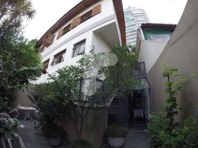 Casa / Sobrado para Locação em São Paulo/SP Lapa 3 Quartos