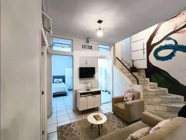 Casa / Sobrado para Locação em São Paulo/SP Liberdade 8 Quartos