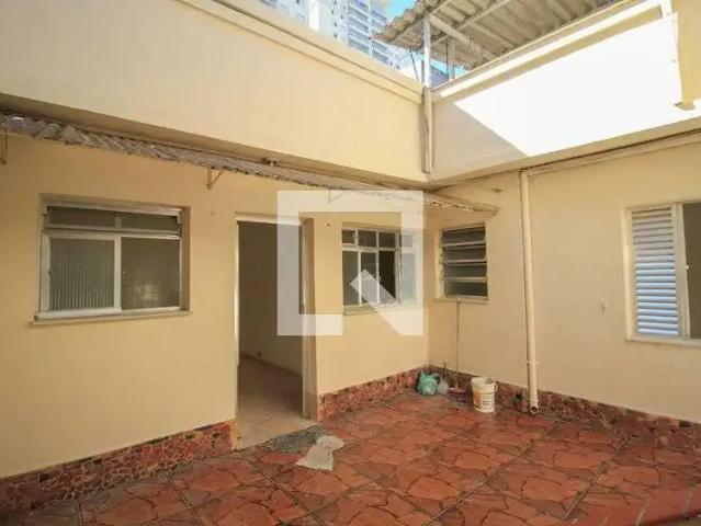 Casa / Sobrado para Locação em São Paulo/SP Mooca 2 Quartos