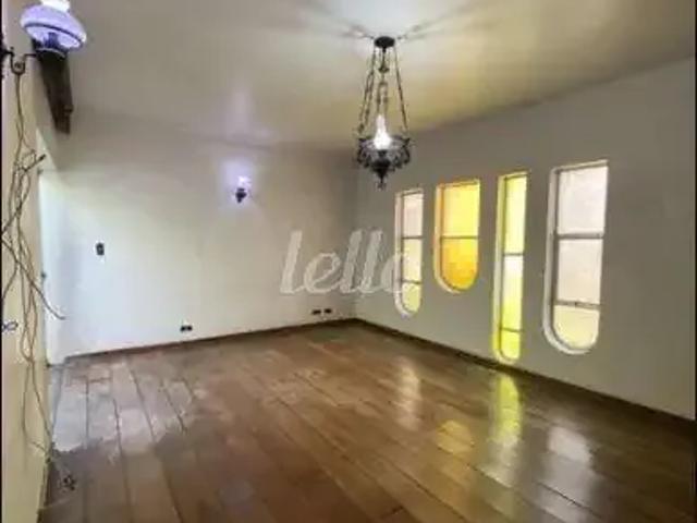 Casa / Sobrado para Locação em São Paulo/SP Mooca 6 Quartos