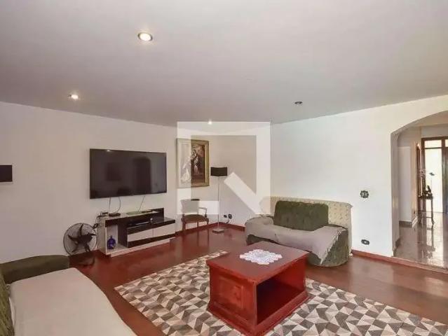 Casa / Sobrado para Locação em São Paulo/SP Morumbi 4 Quartos
