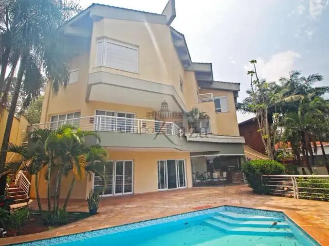 Casa / Sobrado para Locação em São Paulo/SP Morumbi 5 Quartos