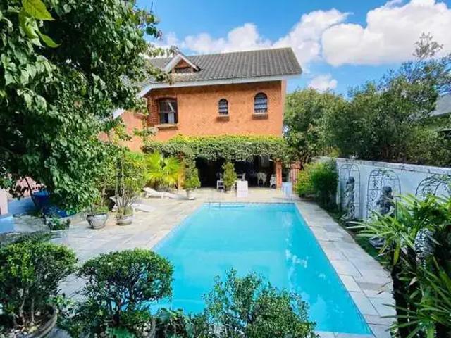 Casa / Sobrado para Locação em São Paulo/SP Morumbi 6 Quartos