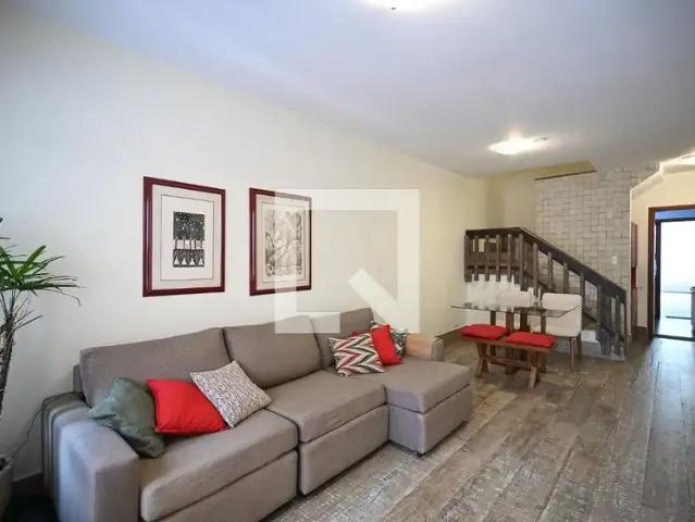 Casa / Sobrado para Locação em São Paulo/SP Morumbi 2 Quartos