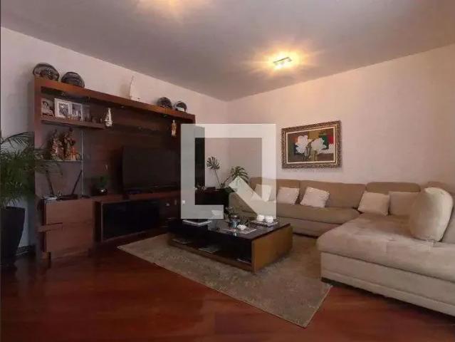 Casa / Sobrado para Locação em São Paulo/SP Morumbi 3 Quartos