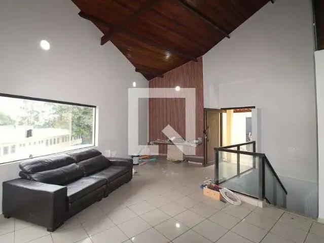 Casa / Sobrado para Locação em São Paulo/SP Mandaqui 3 Quartos