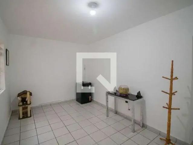 Casa / Sobrado para Locação em São Paulo/SP Mandaqui 2 Quartos