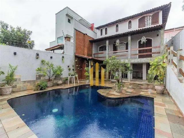Casa / Sobrado para Locação em São Paulo/SP Mandaqui 5 Quartos